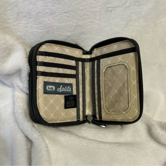 lug | Bags | Black Lug Splits Small Accordion Style Wallet W Rfid ...
